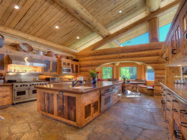 Exquisite Log Home On Three Levels Of High Quality Architecture